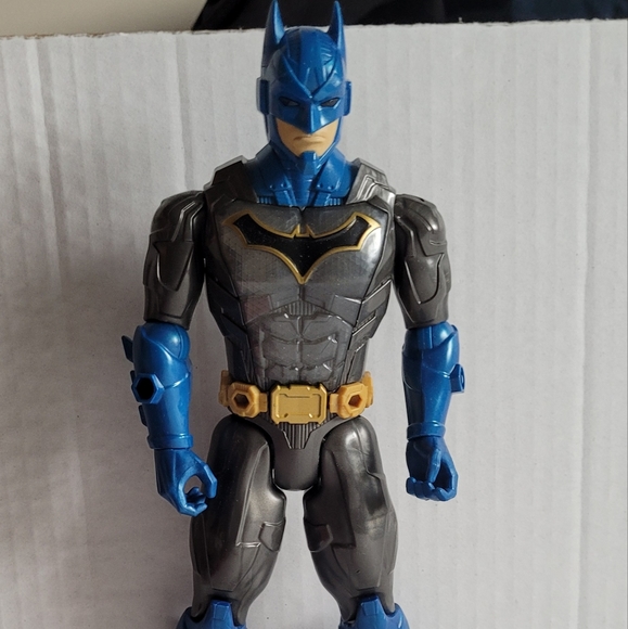 Mattel | Toys | Dc Comics Batman Missions Electronic Battle Power 2 ...